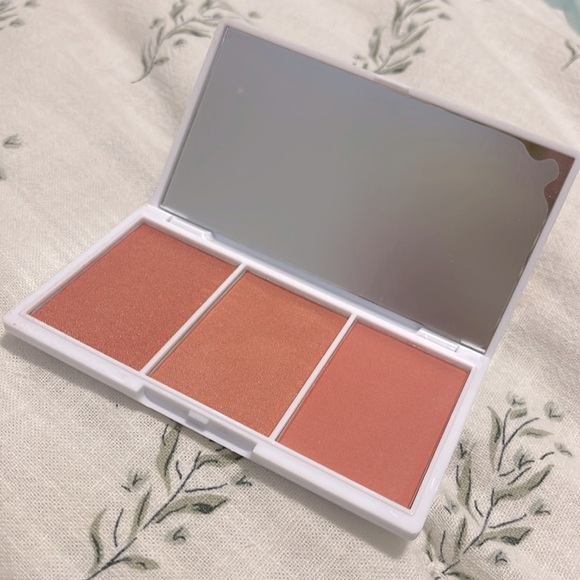 Makeup | Kaleido Cosmetics Skin Luminate Super Fine Luminous Blush ...